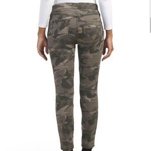 SoundStyle | Pants & Jumpsuits | Nwt Lucy Pullon Jean Jeggings Leggings ...